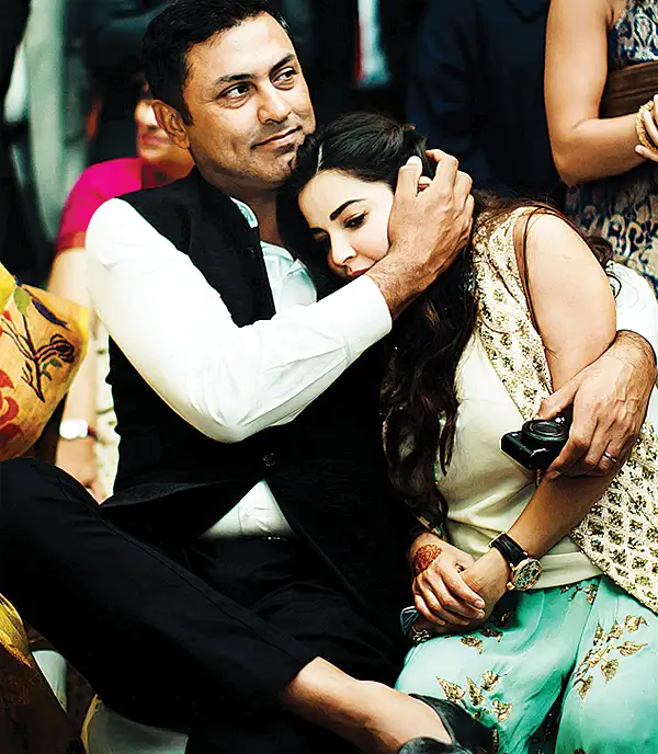 When Nikesh Arora held his wife Ayesha's hand at the ET Awards - The ...