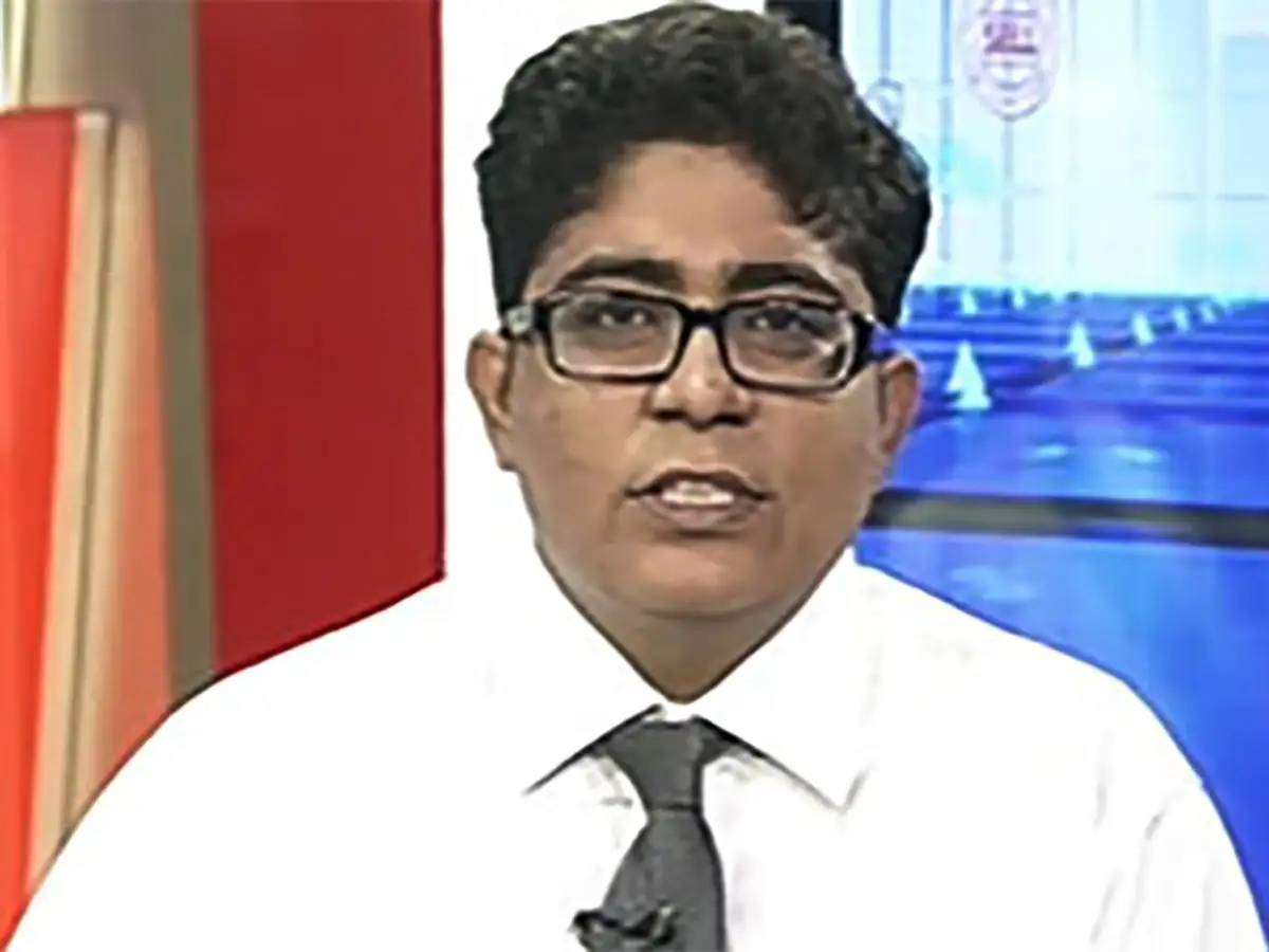 money ideas: Lower oil prices to help India on twin deficit front ...