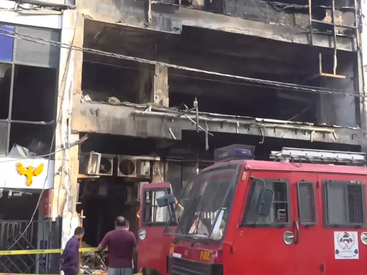 Lucknow fire incident: FIR cites illegal commercial…