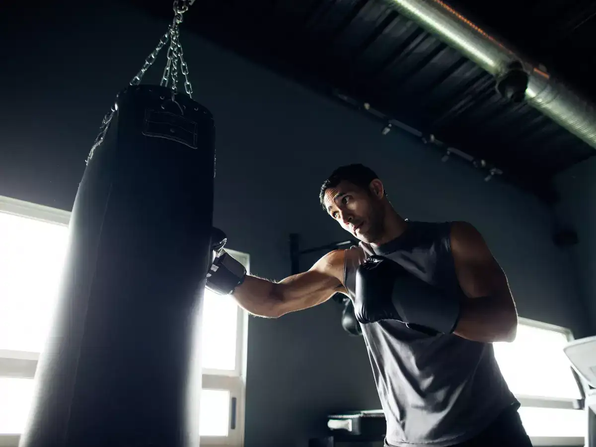 Pack a punch! Just 20 minutes of boxing workout can build strength ...