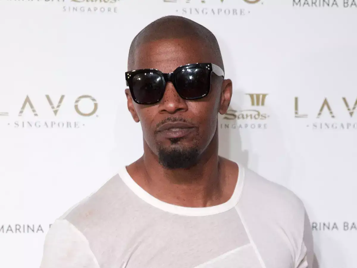 Jamie Foxx: Jamie Foxx resumes work after health scare, says he went ...