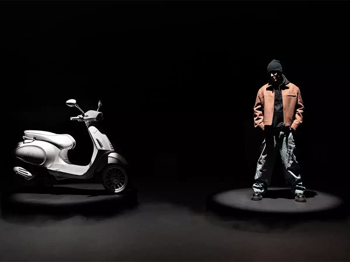 justin bieber vespa: Limited edition Vespa, designed by Justin Bieber ...