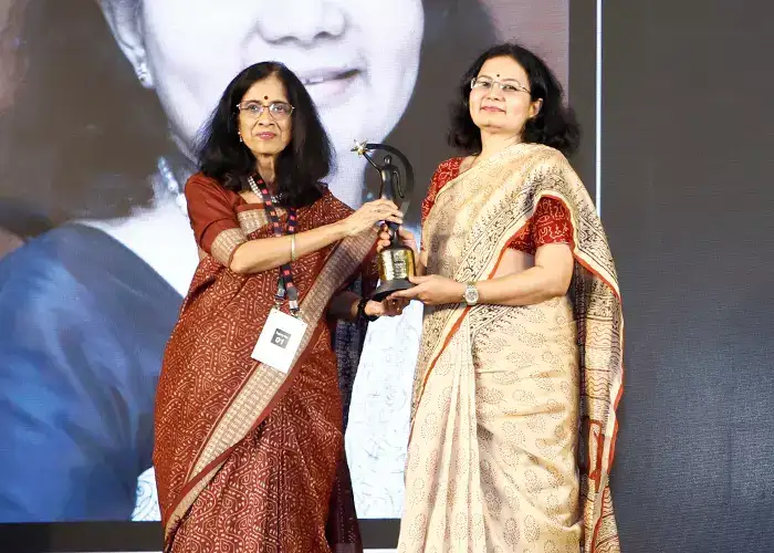 ETPWLA 2023: Jayashree Satagopan and Parminder Chopra recognised as winners of the Finance ...