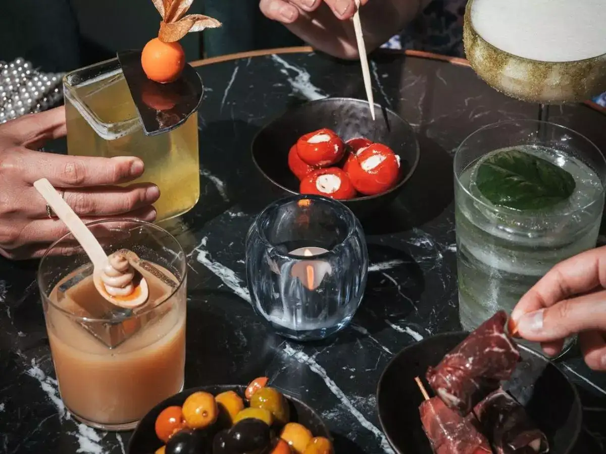 world s best bar: Sips in Barcelona - that opened during the Covid-19 pandemic - is the world's ...