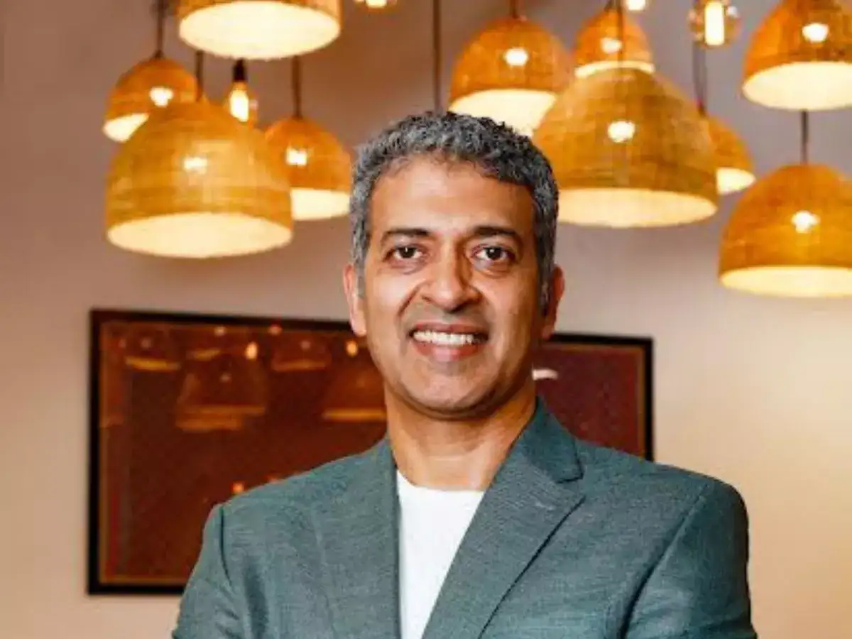 Diwali decor: Light up your home with diyas in corners, hand-painted ...