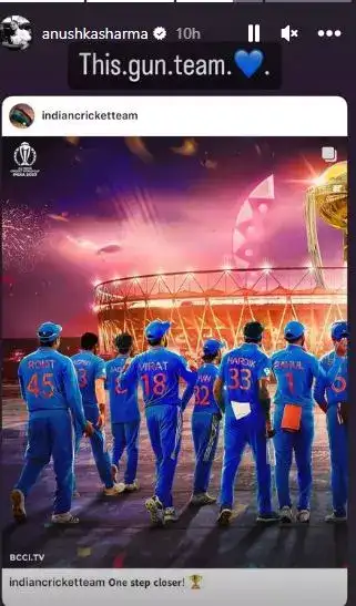 virat kohli: Virat Kohli cruises past Tendulkar's record, Anushka ...