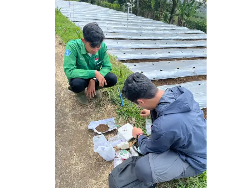 Proximal Soilsens’ Affordable Tech Helps Farmers with Rapid and Easy ...