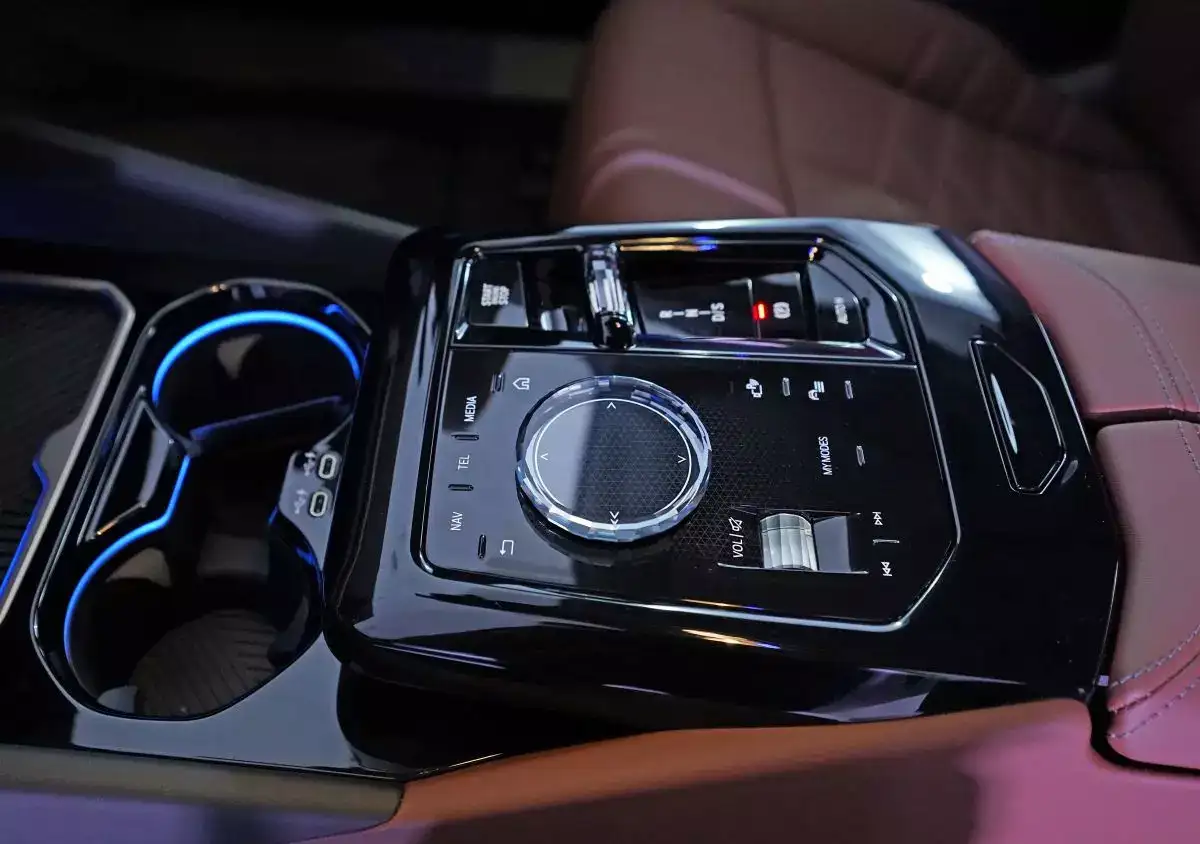 Rev up for luxury: The all-new BMW 5 Series Long Wheelbase is here ...