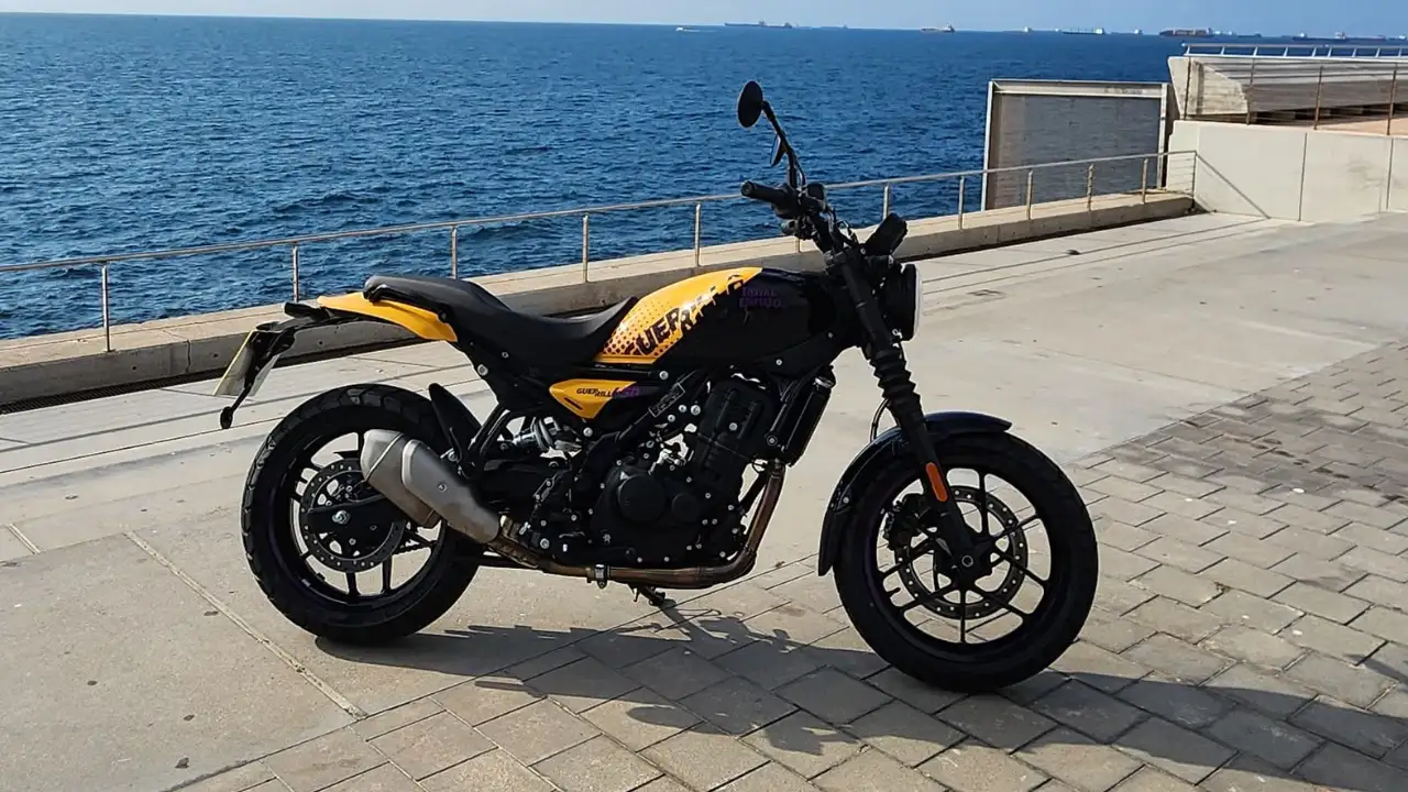 Royal Enfield Guerrilla 450 launched: Check variant prices, booking ...