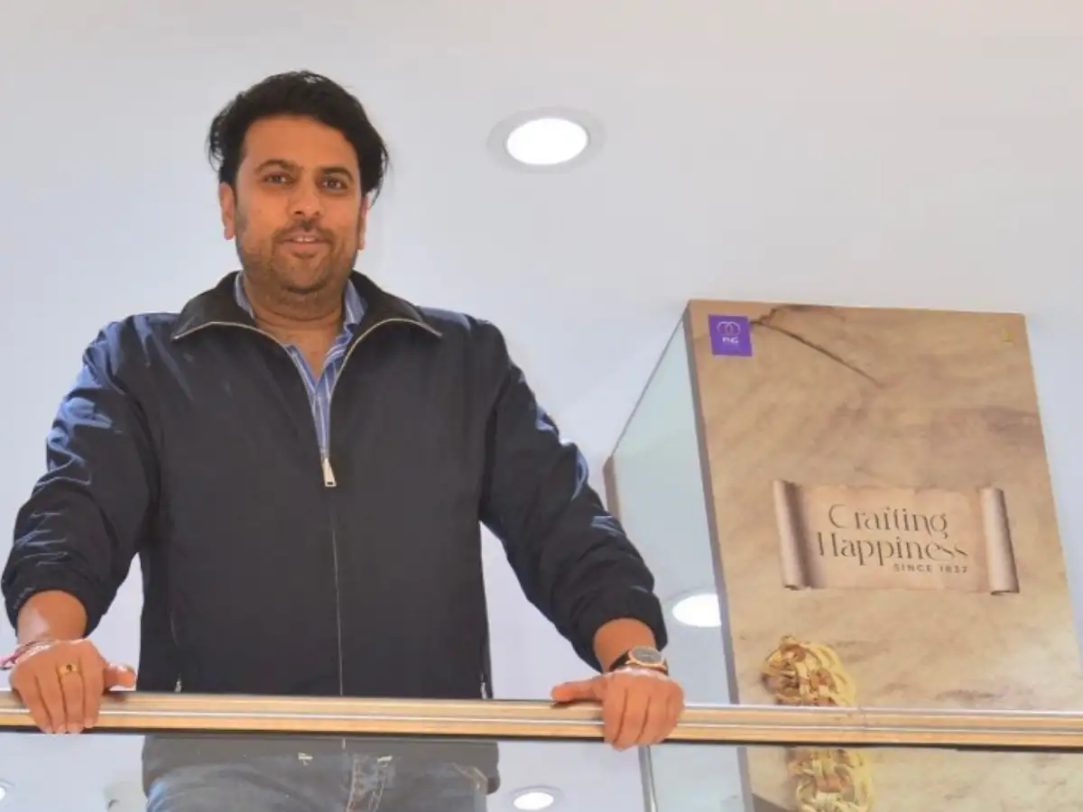 India's newest billionaire was a RBI intern and national level chess ...