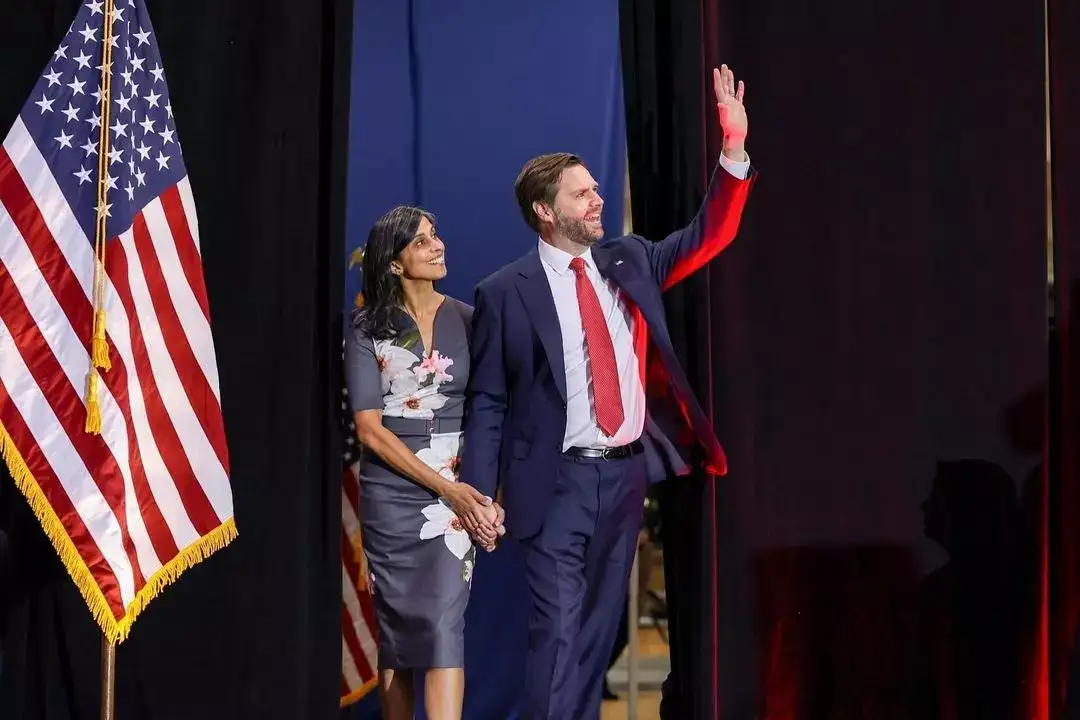 jd vance: Meet JD Vance's family: His wife Usha Vance, children, mother ...