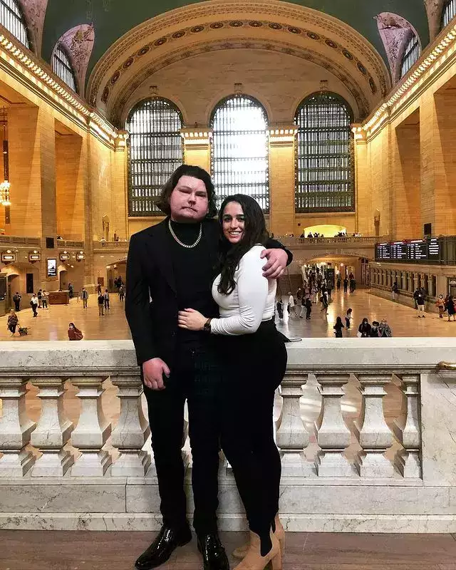 Meet the man who underwent world's first face and double hand ...