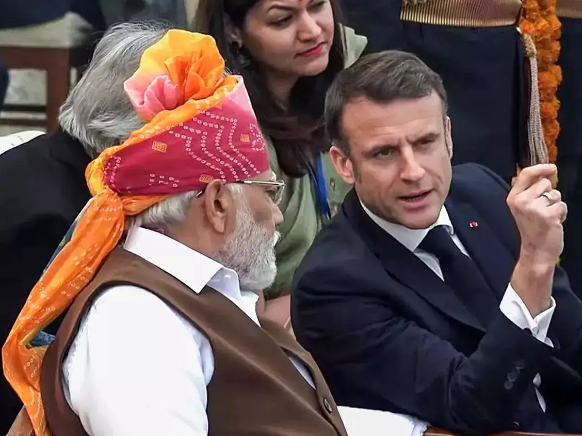 PM Modi wears a kesariya and red-coloured safa: What's so special about ...