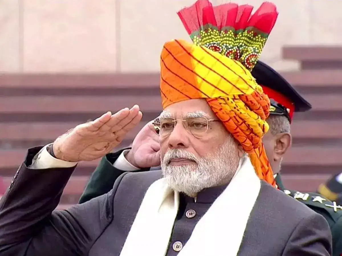 PM Modi wears a kesariya and red-coloured safa: What's so special about ...