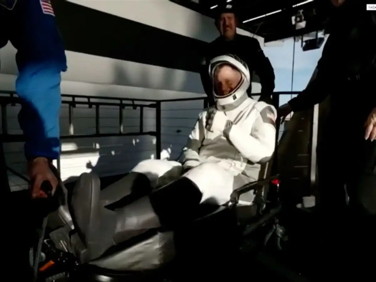 In Pics: Nasa Astronauts Sunita Williams, Butch Wilmore emerge from Dragon after SpaceX Crew 9 ...