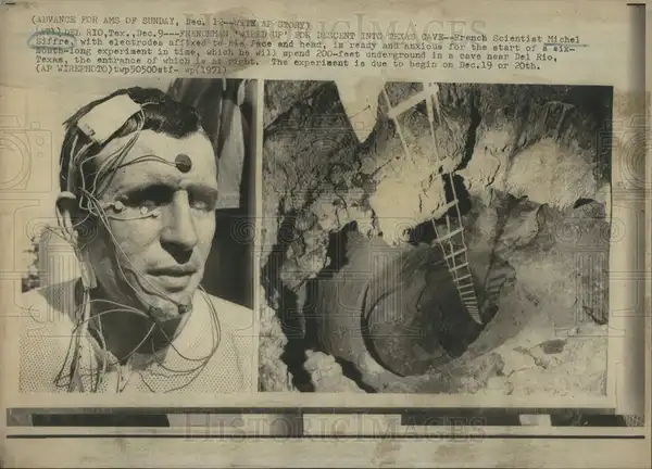 Man lives like a 'timeless' caveman for experiment, discovers bizarre ...