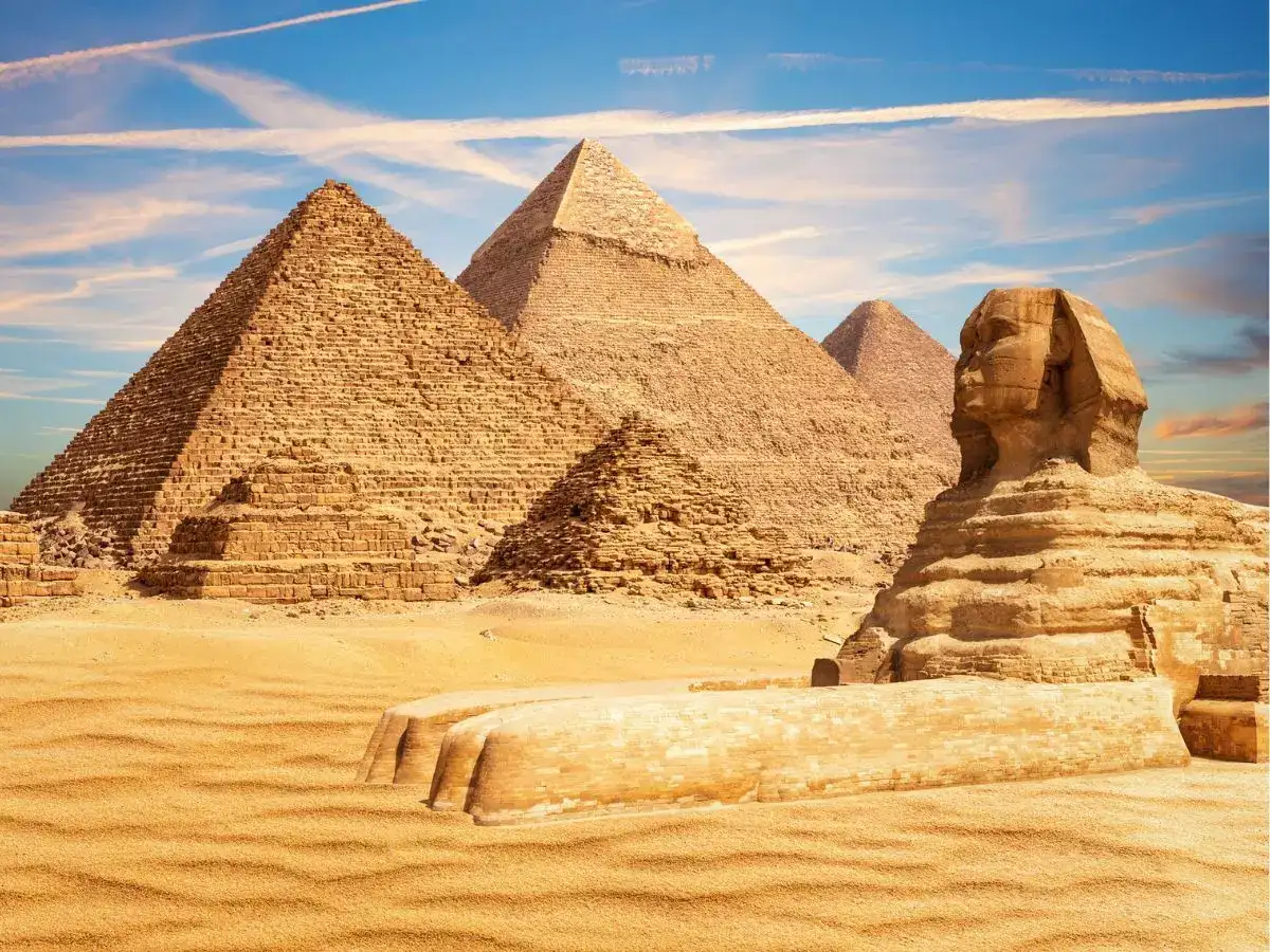 Can Japan's Yonaguni underwater monument replace Egypt's pyramids as ...