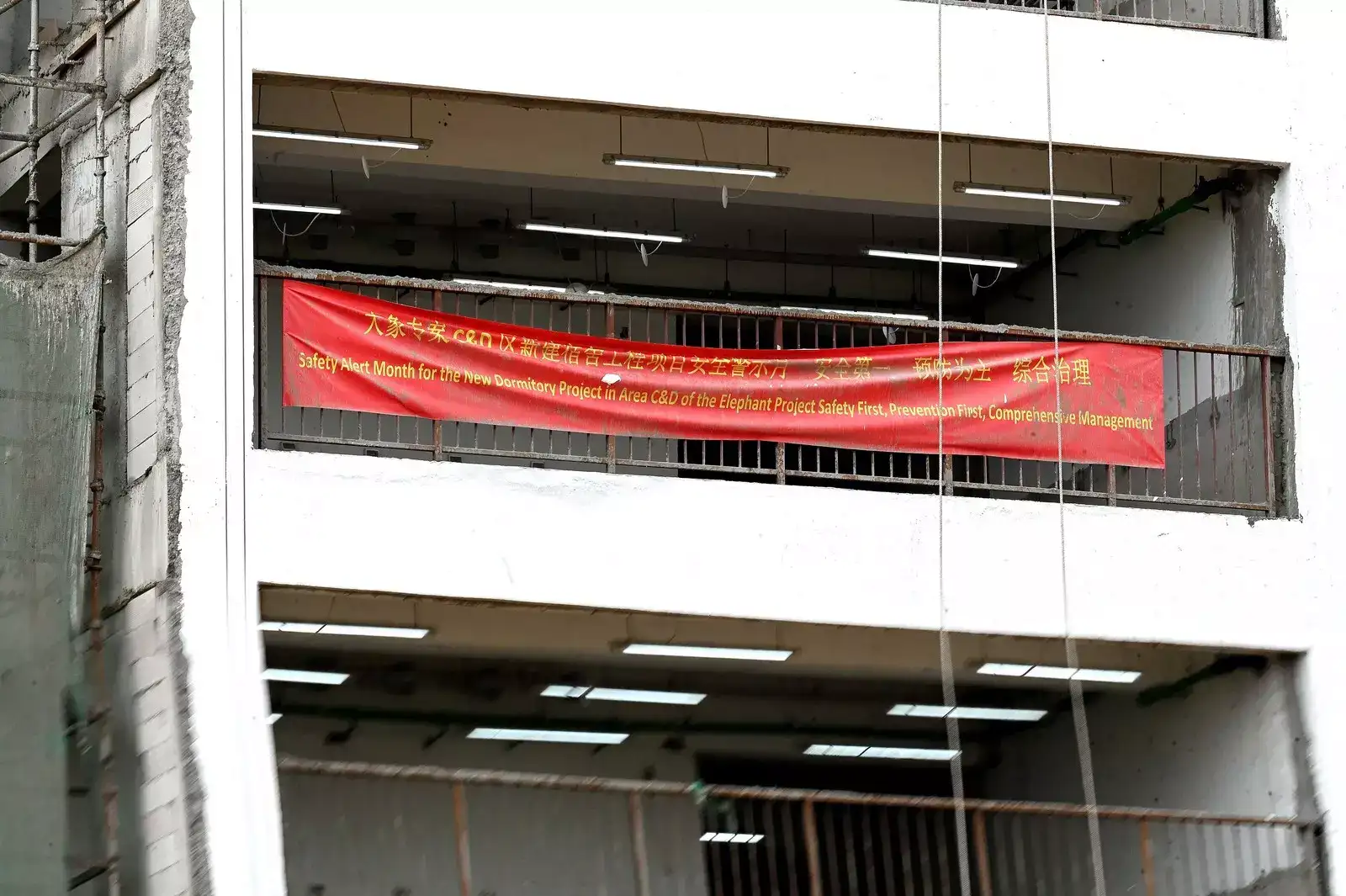 Dorminator: Foxconn preps 300-acre base for India's iPhone army - The ...