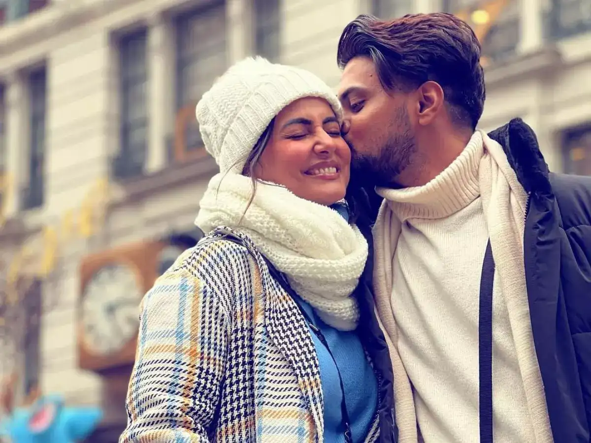 Hina Khan ties the knot with her longtime love. Who is Rocky Jaiswal? - The Economic Times