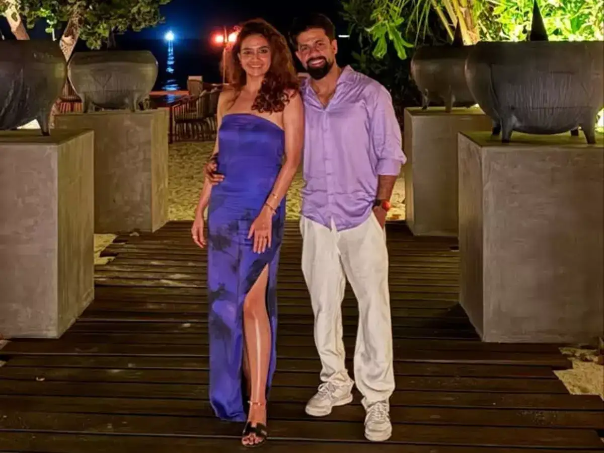 Keerthy Suresh's honeymoon 2.0 pics from Maldives are too cute to miss ...