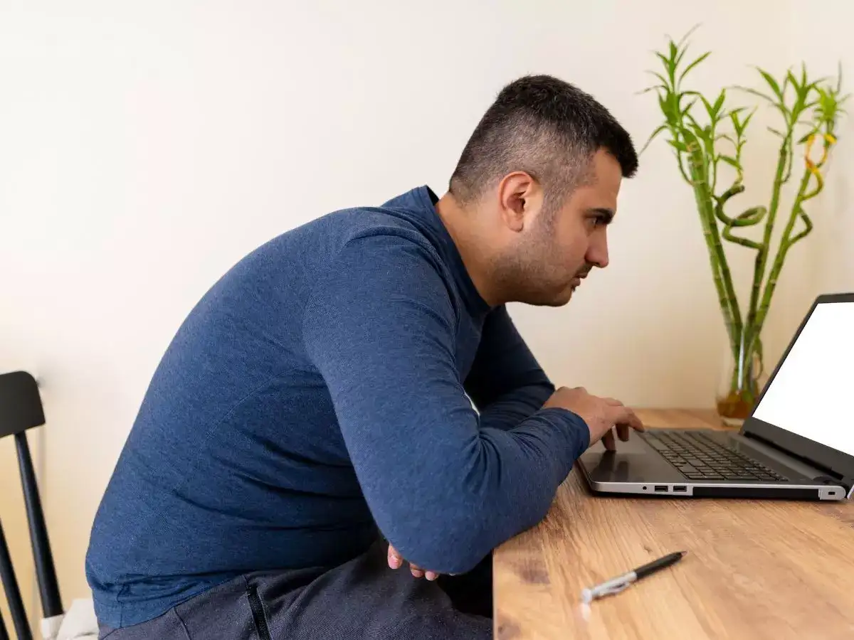 Have a desk job? CMC Vellore doctor warns of major health risk due to poor posture, neck strain ...