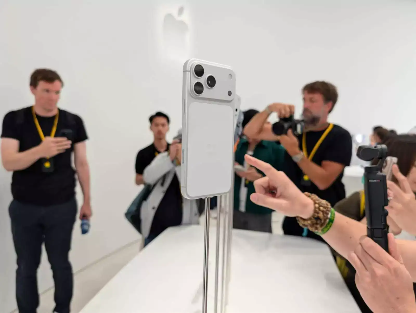 iPhone 17 Pro camera: Apple iPhone 17 Pro debuts with the most advanced ...