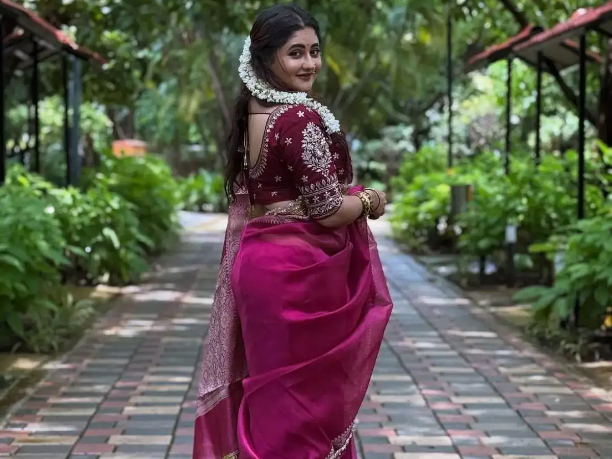 TV star Rashami Desai's ex-husband Nandish Sandhu gets engaged to ...