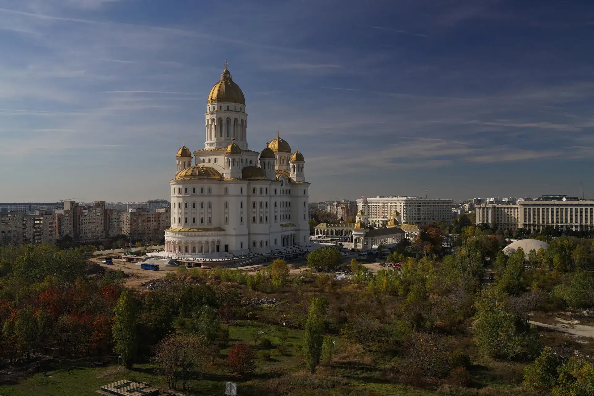 Jesus once fed 5000 taken literally by Orthodox faith? 5000-seater ...
