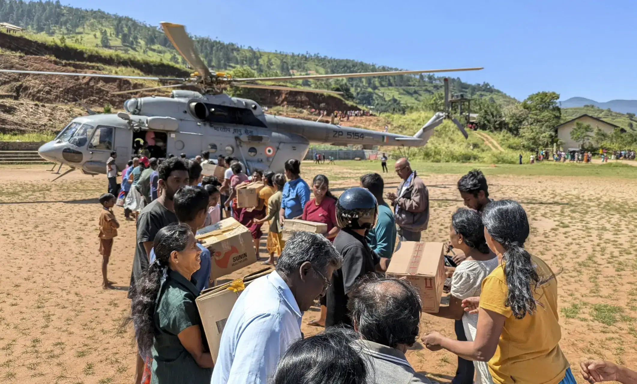 C-17 airlifts para field hospital to Colombo, Army deploys integrated ...
