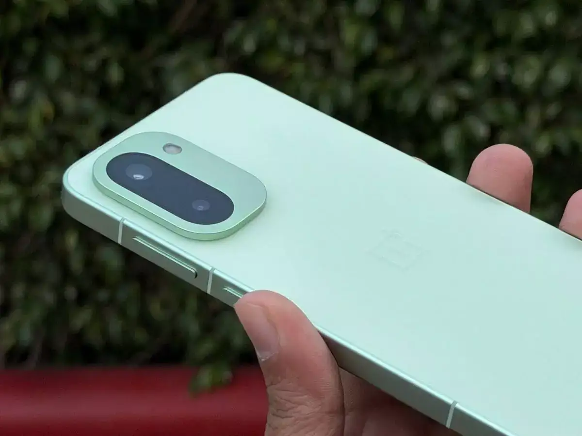 OnePlus 15R review: Who should choose this over the OnePlus 15? - The ...