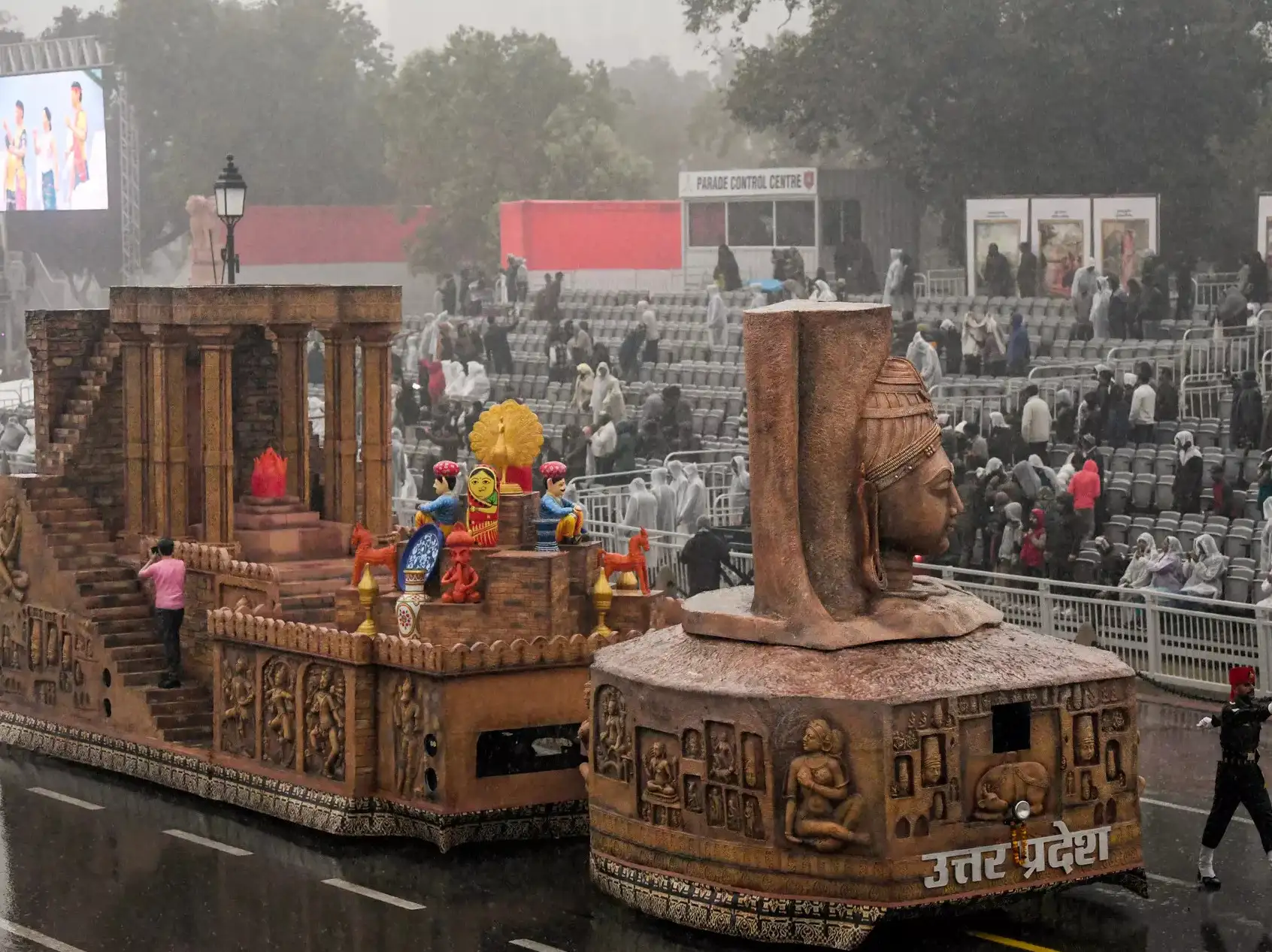 Republic Day 2026: Check pictures of 30 tableaux from 17 States and 13 ...