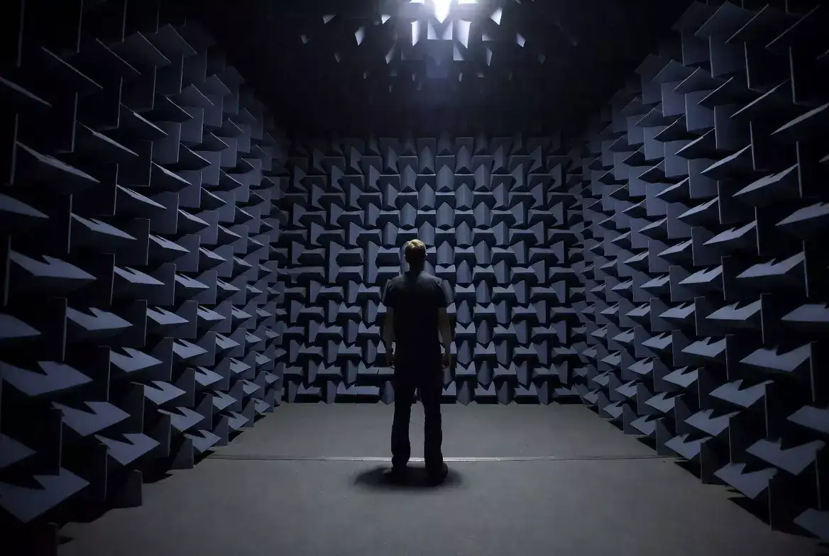 Inside the “Silent” Room at Microsoft, Where You Can Hear Your Own ...