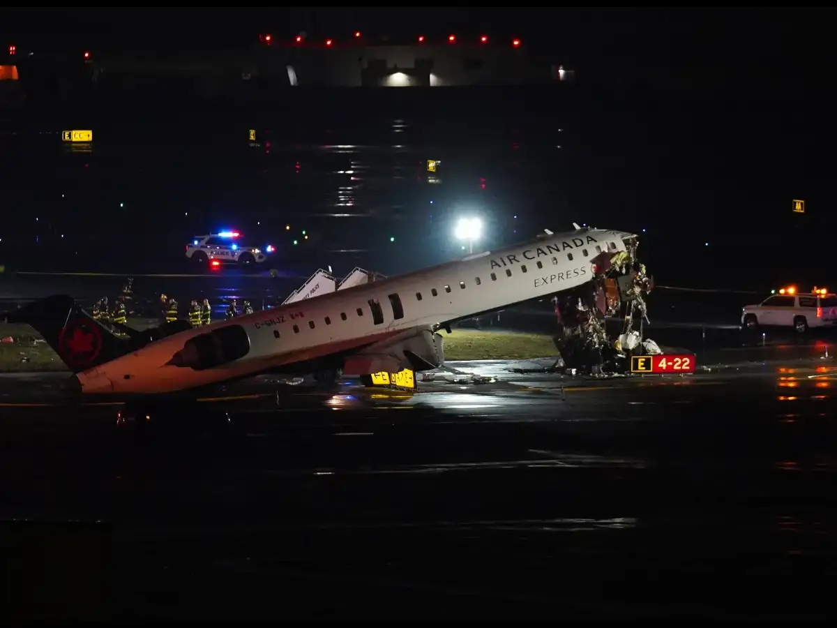 Air Canada Express Plane Crash: Two dead in New York flight collision ...