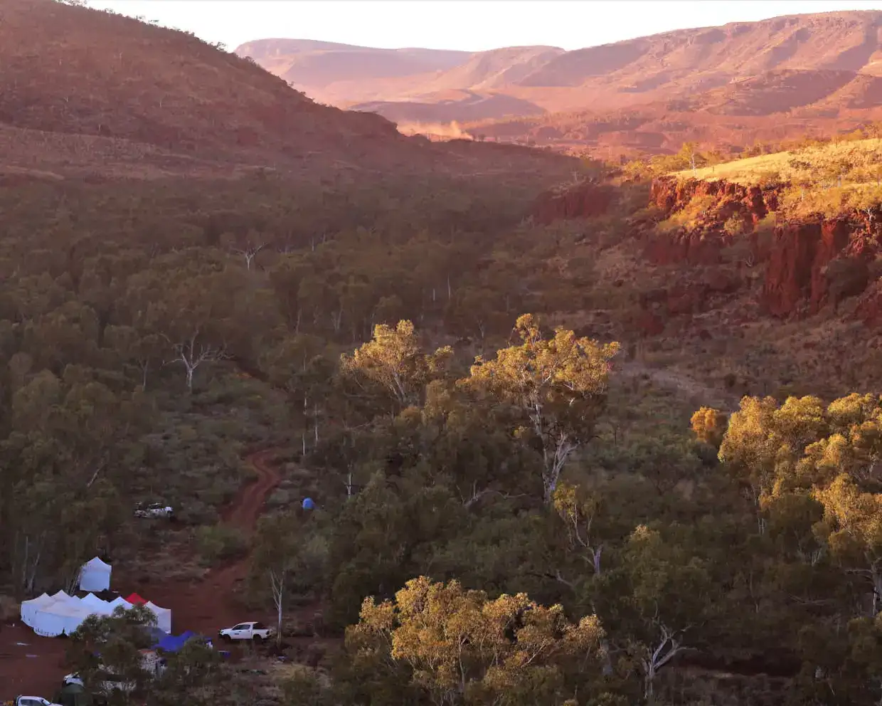 Indigenous Australians win record $150 million payout after billionaire ...