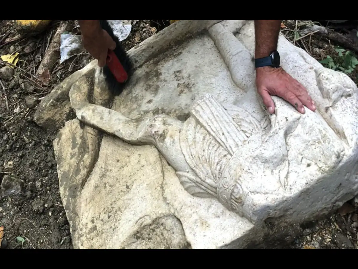 Buried for Centuries, Revealed in Days: A Roman Tomb Surfaces After ...