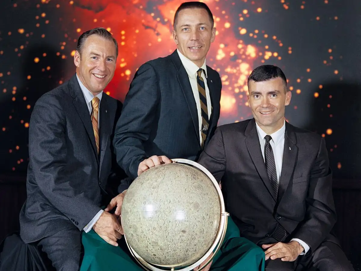 In 1970, Apollo 13 engineers built a life-saving air filter from ...
