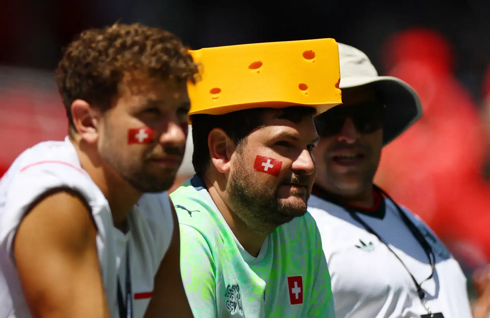 World Cup 2026 day 3 in photos: The most eye-catching and gorgeous fans ...