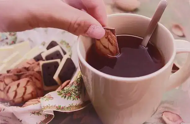 Psychology of comfort food: Psychology says people who dip their ...