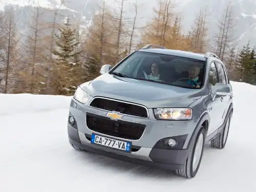 GM brings out all-new Chevrolet Captiva - The Economic Times