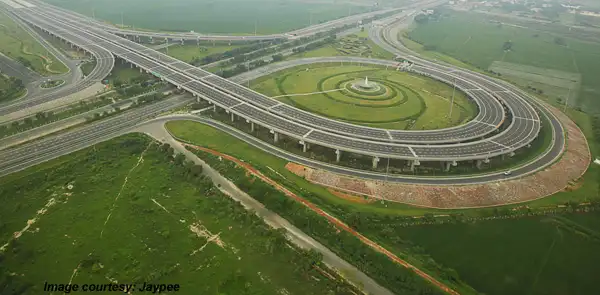 Yamuna Expressway: Interesting facts & pictures - The Economic Times
