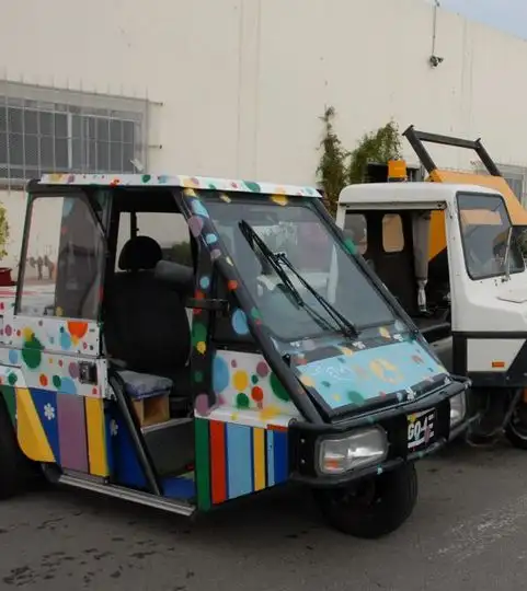 Innovator designs eco-friendly auto for schoolchildren - The Economic Times