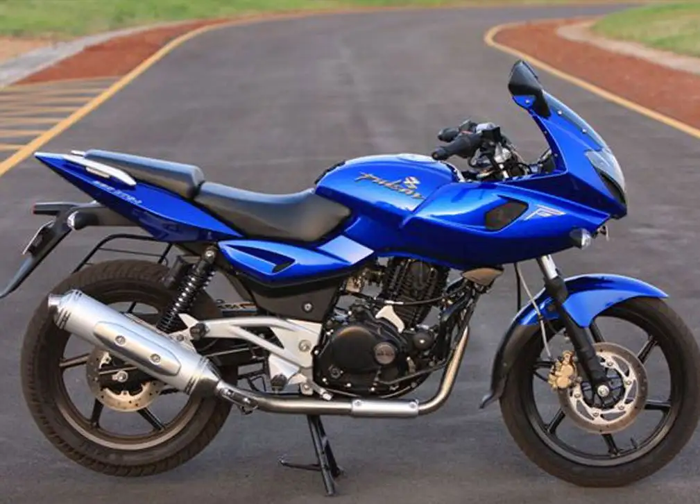 Baja Auto's Motorcycle Unit Head Srinivas Quits - The Economic Times