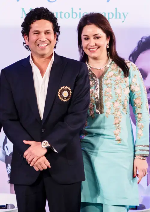 Play It My Way: Sachin Tendulkar's autobiography a punch of pals ...