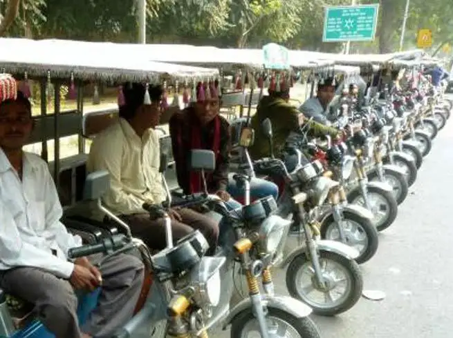 New safe e-rickshaws launched - The Economic Times