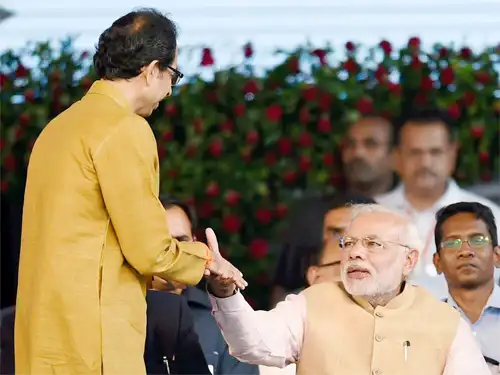 A few picture ideas for PM Narendra Modi as he goes shutter crazy - The ...