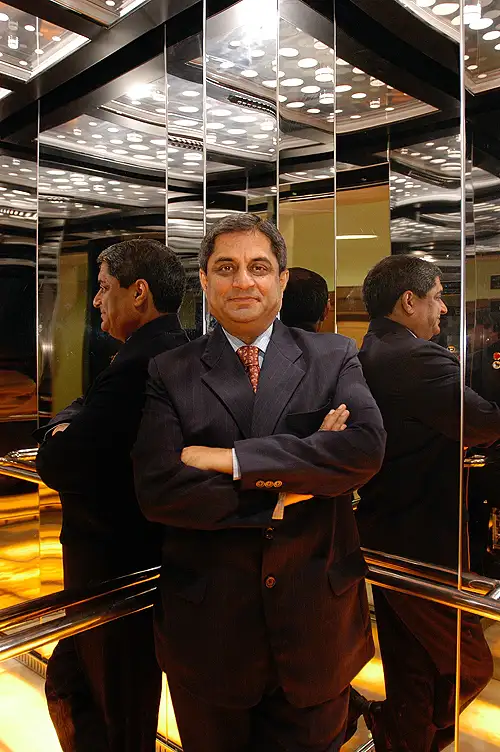 Vodafone’s new CEO Sunil Sood and wife Tanya celebrate their silver ...