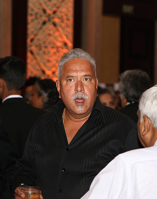 The who's-who of Bollywood & biz world attend Sakshi Salve's book ...