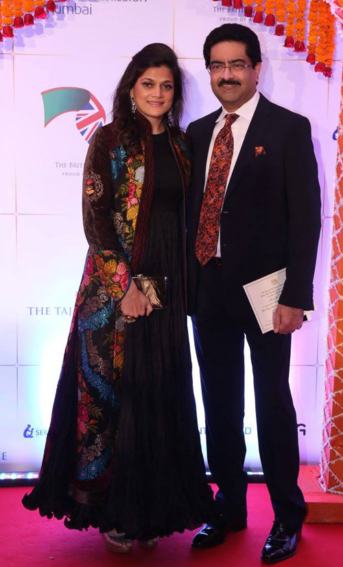 Big names from B-town & business world attend charity ball, meet Will ...