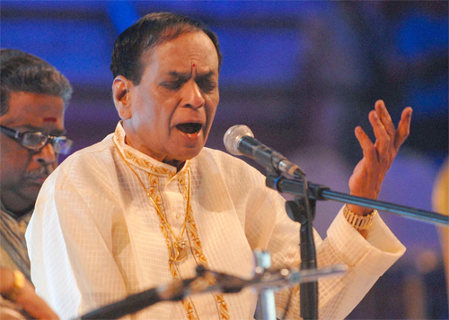 M.Balamuralikrishna: Carnatic singer & Padma Vibhushan winner ...