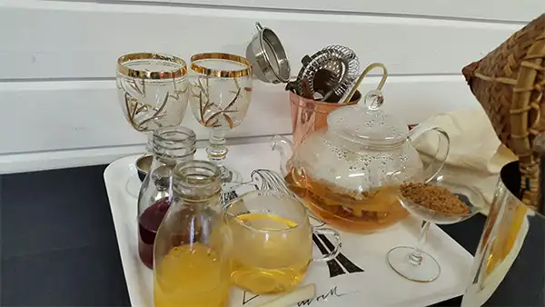 Ami Shroff: This woman is redefining flair bartending in India! - The ...